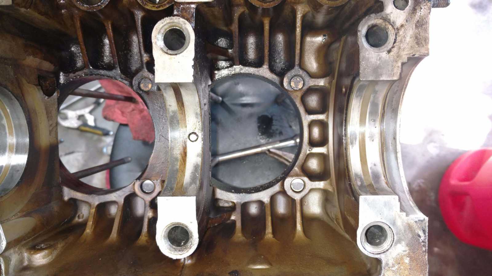 1974_Super_Beetle_AH_Engine_Tear_Down_277 – the garage of love